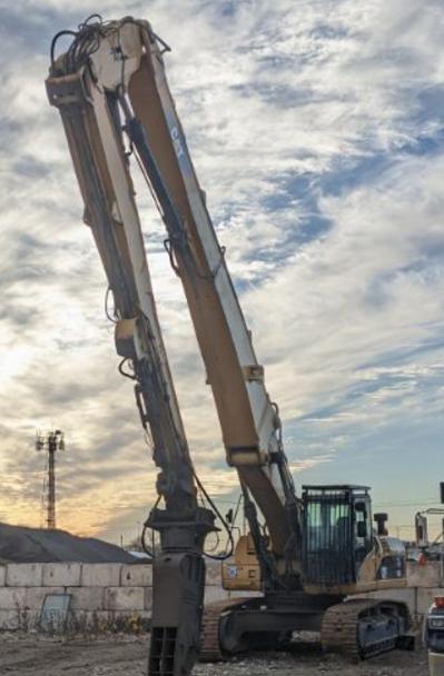 High Reach/Long Reach Excavators | Shearforce Equipment