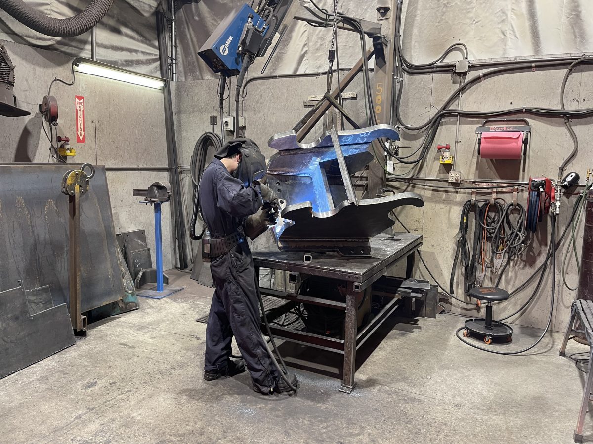 Excavator Parts - New Parts, Attachment Repairs, & Maintenance